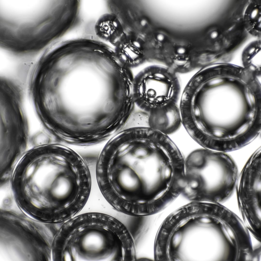 La saliva y su papel en la salud oral - Clínica Dental Valdivia y Armijo